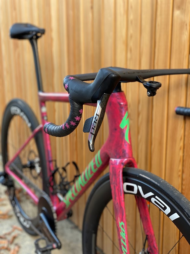 Vélo de Route Specialized Tarmac SL8 Pro GLOSS CARBON / METALLIC VIVID ...